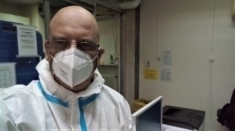 Τρεις θάνατοι γιατρών στη μάχη με τον κορωνοϊό - Σοκάρει η ανάρτηση ...