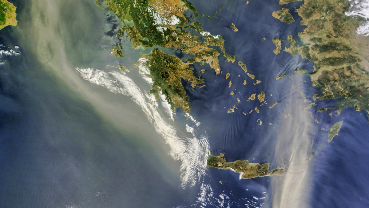 Κρήτη: Αποπνικτική η ατμόσφαιρα λόγω αφρικανικής σκόνης - Οι συστάσεις ...