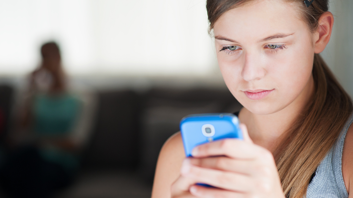 Social media: Ο δούρειος ίππος της σεξουαλικής παρενόχλησης στα παιδιά ...