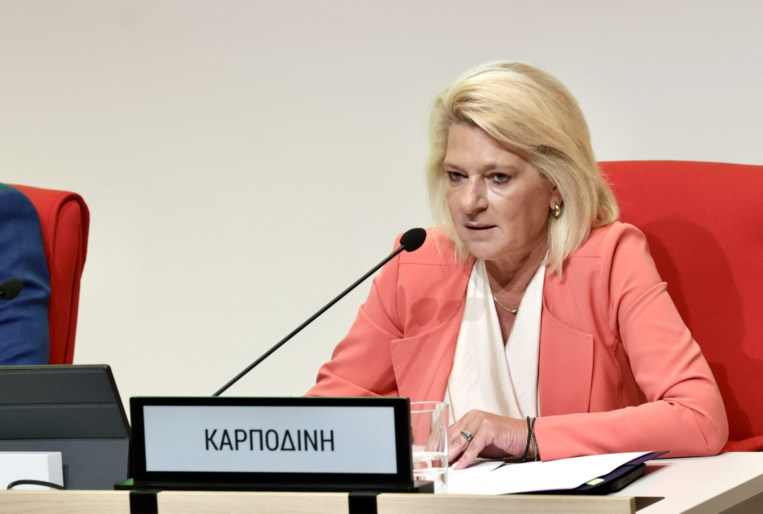 Καρποδίνη: «Ο ΕΟΠΥΥ αρωγός του Υπουργείου Υγείας»